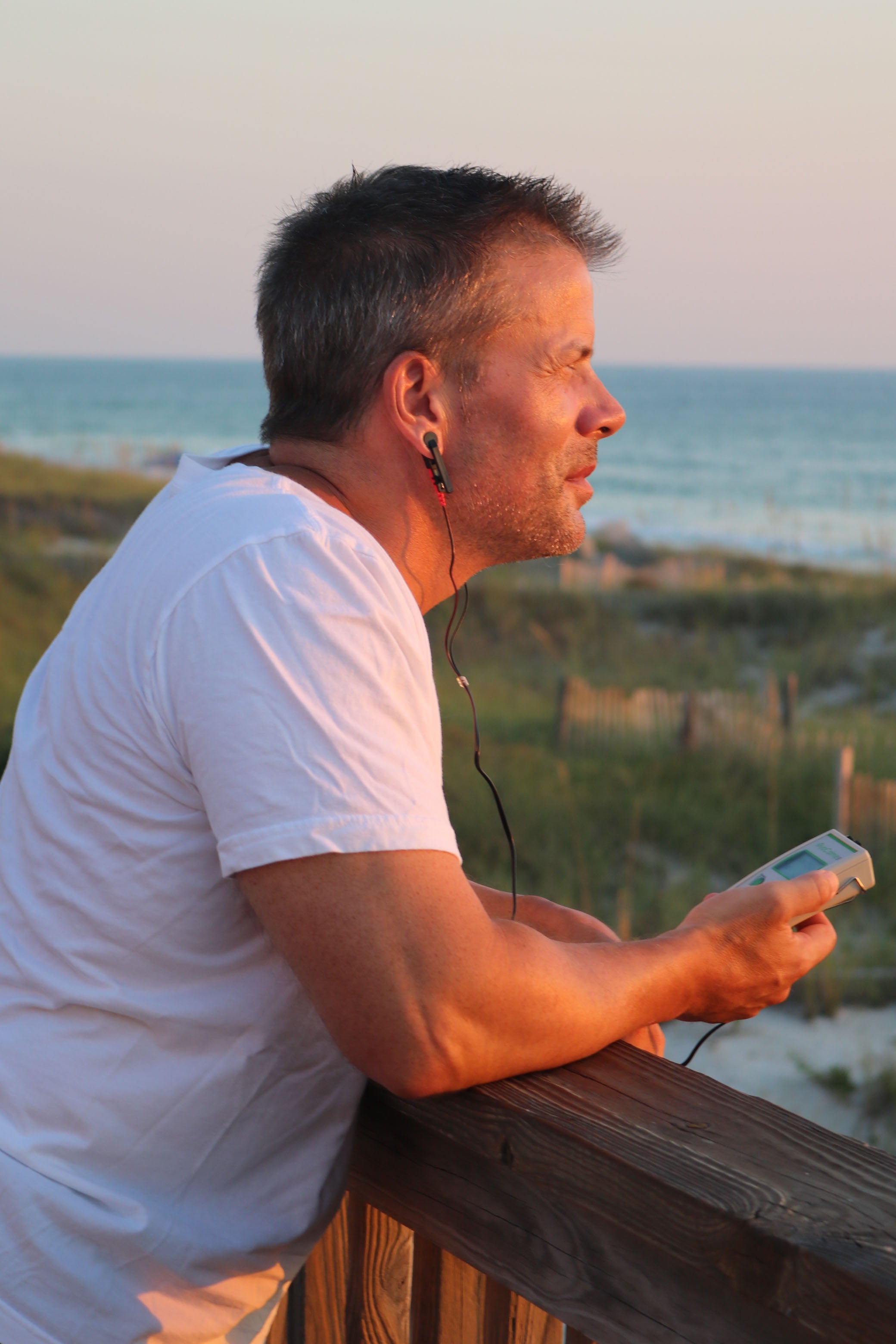 Insomnia cure CES therapy/cranial electrotherapy to treat depression ...